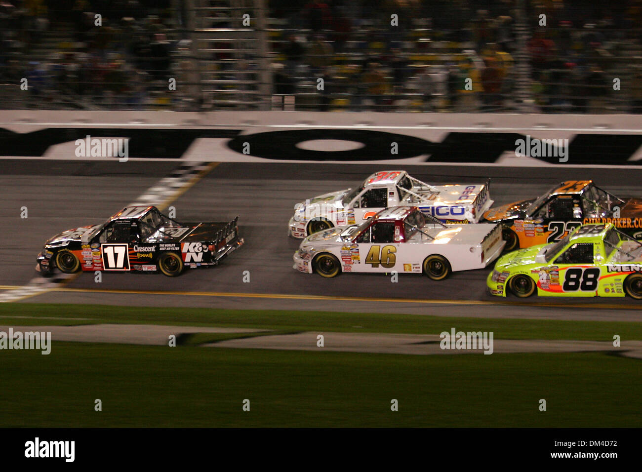 Timothy Peters (17) edges out Todd Bodine (30), Dennis Setzer (46 ...
