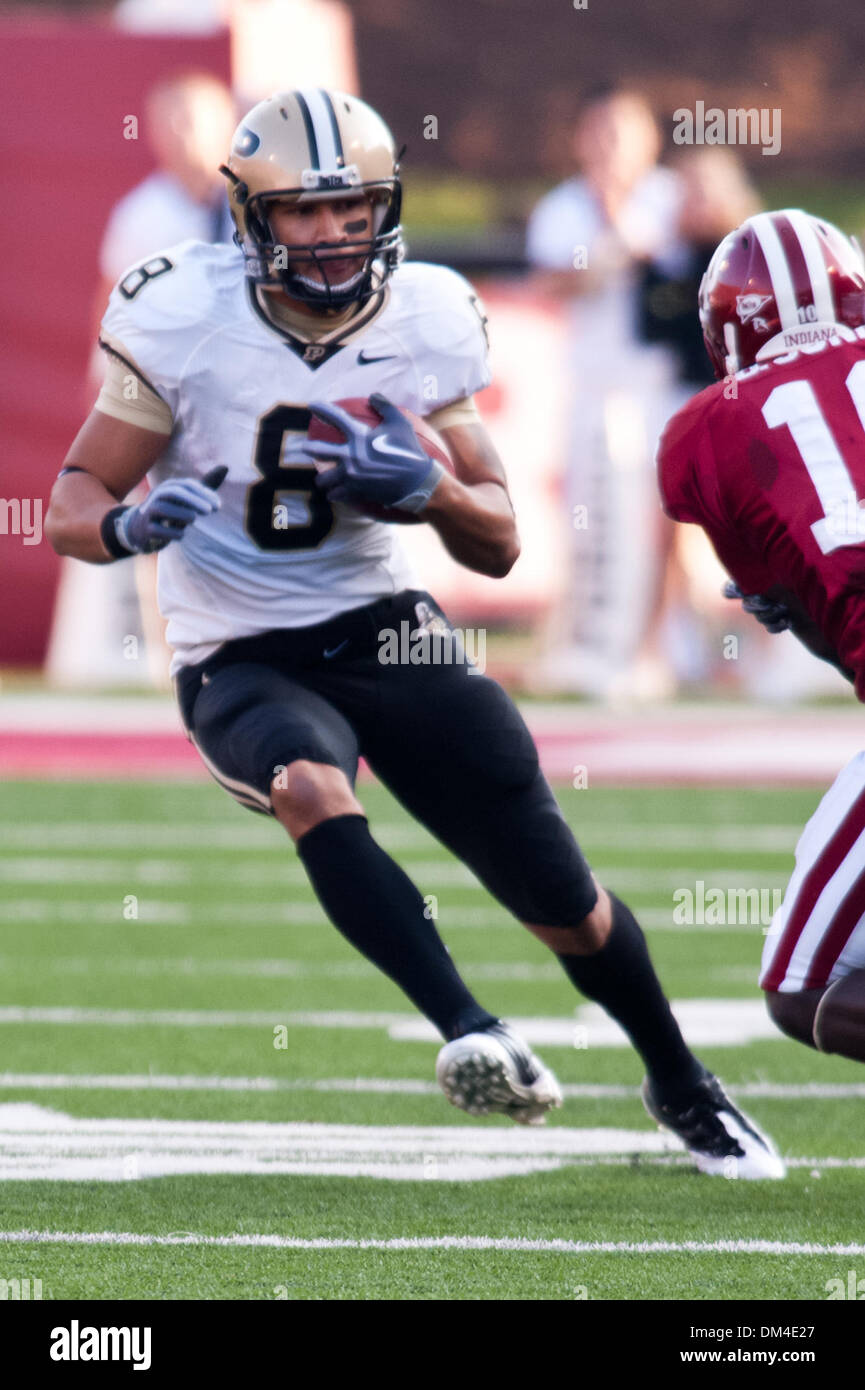 Purdue Boilermakers at IU Hoosiers.Joey Elliott throws four touchdown ...
