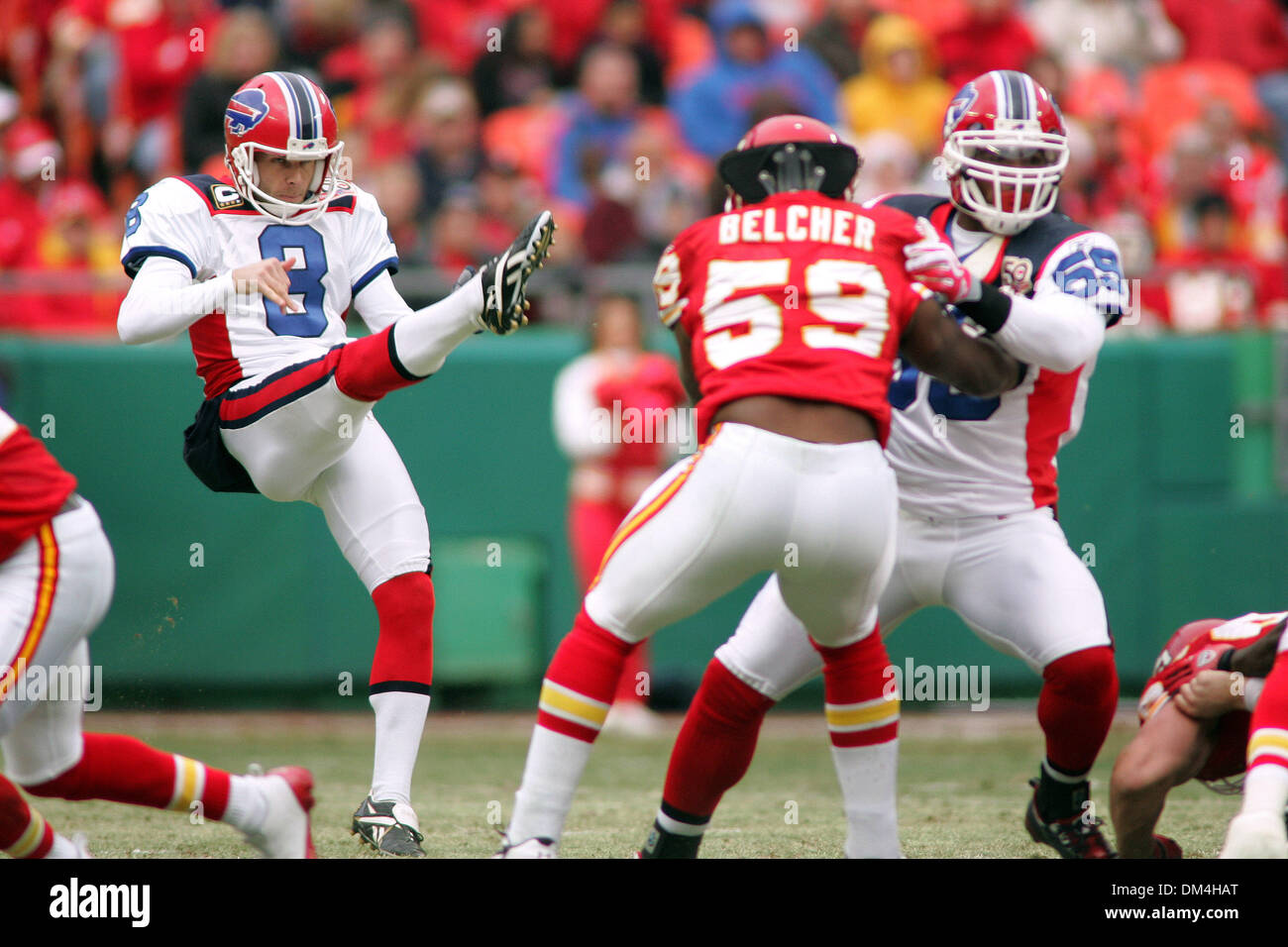Buffalo bills punter brian moorman hi-res stock photography and images ...