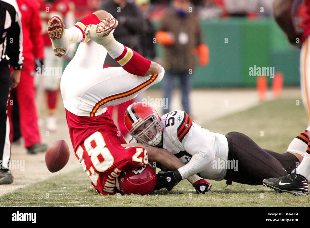 Matt roth hi-res stock photography and images - Alamy