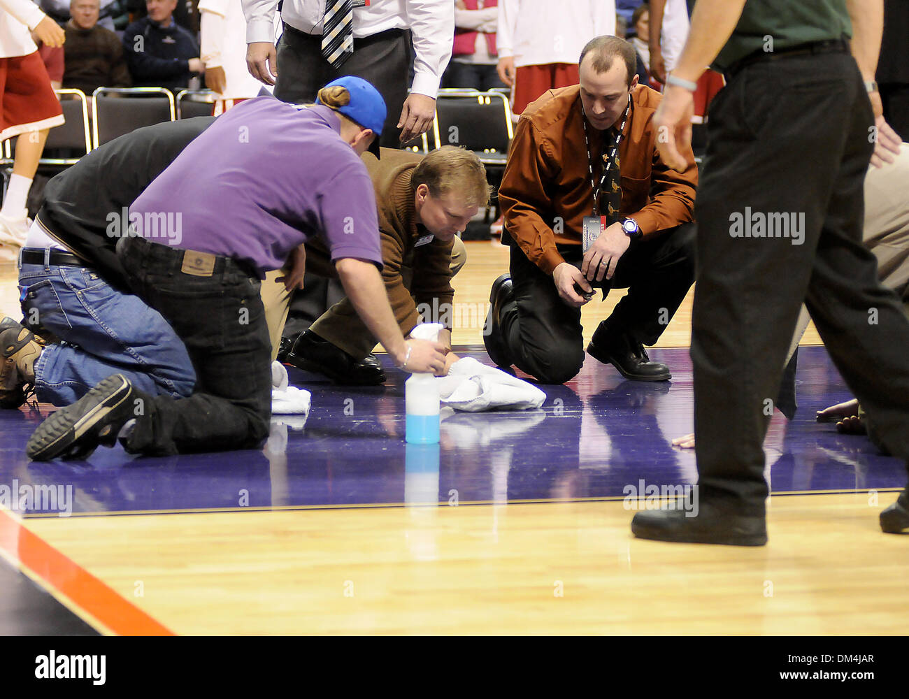 4th group game hi-res stock photography and images - Alamy