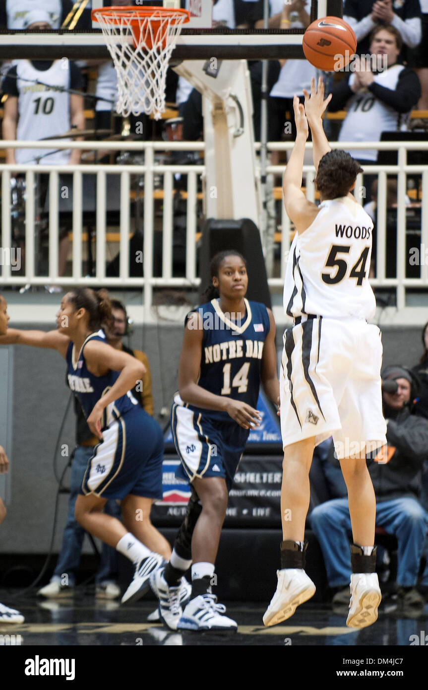 Notre Dame beats Purdue 79-75.(23) Melissa Lechlitner averaged 6.2 ...