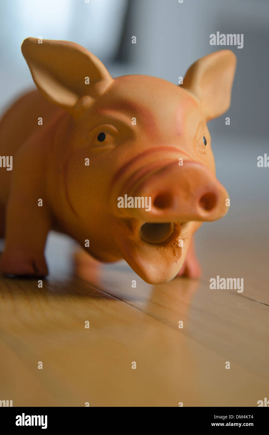 Plastic pig hi-res stock photography and images - Alamy