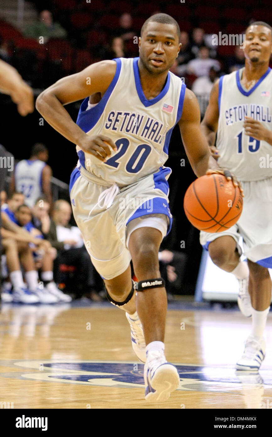 Seton hall pirates court hi-res stock photography and images - Alamy