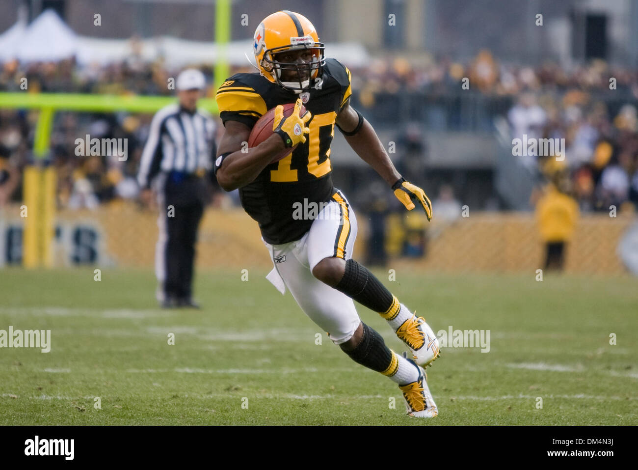 Santonio holmes hi-res stock photography and images - Alamy