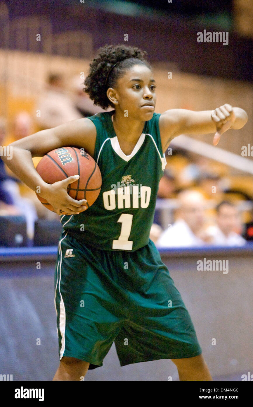Danielle frank hi-res stock photography and images - Alamy