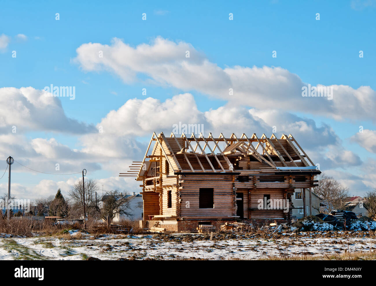 building of wooden cottage Stock Photo - Alamy