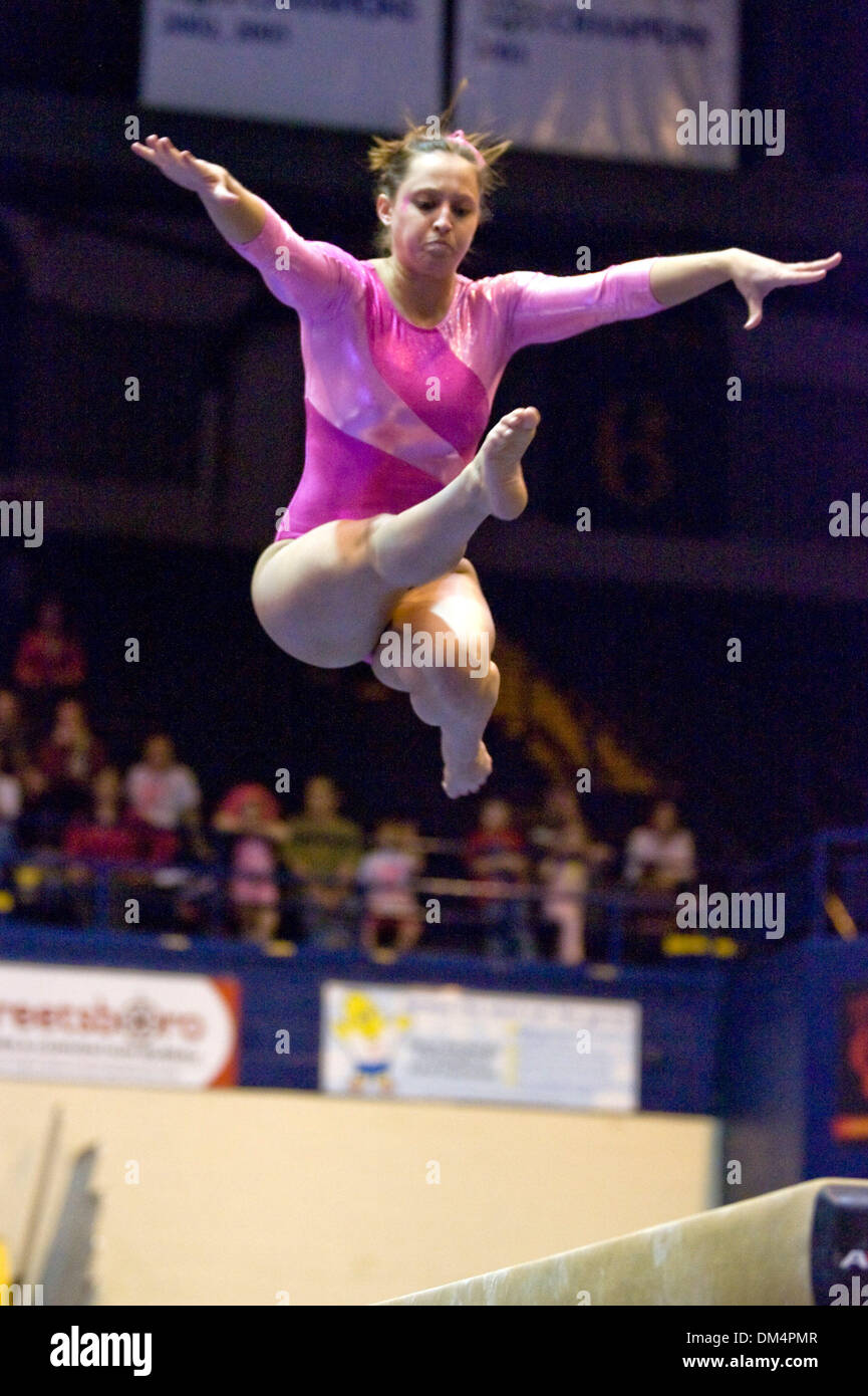 Ncaa gymnastics flashes hi-res stock photography and images - Alamy