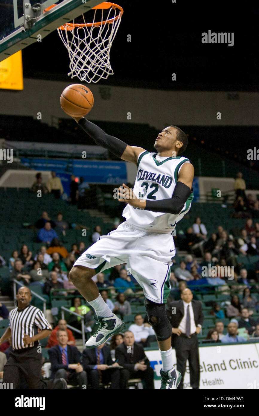 Cleveland state university college hi-res stock photography and images ...