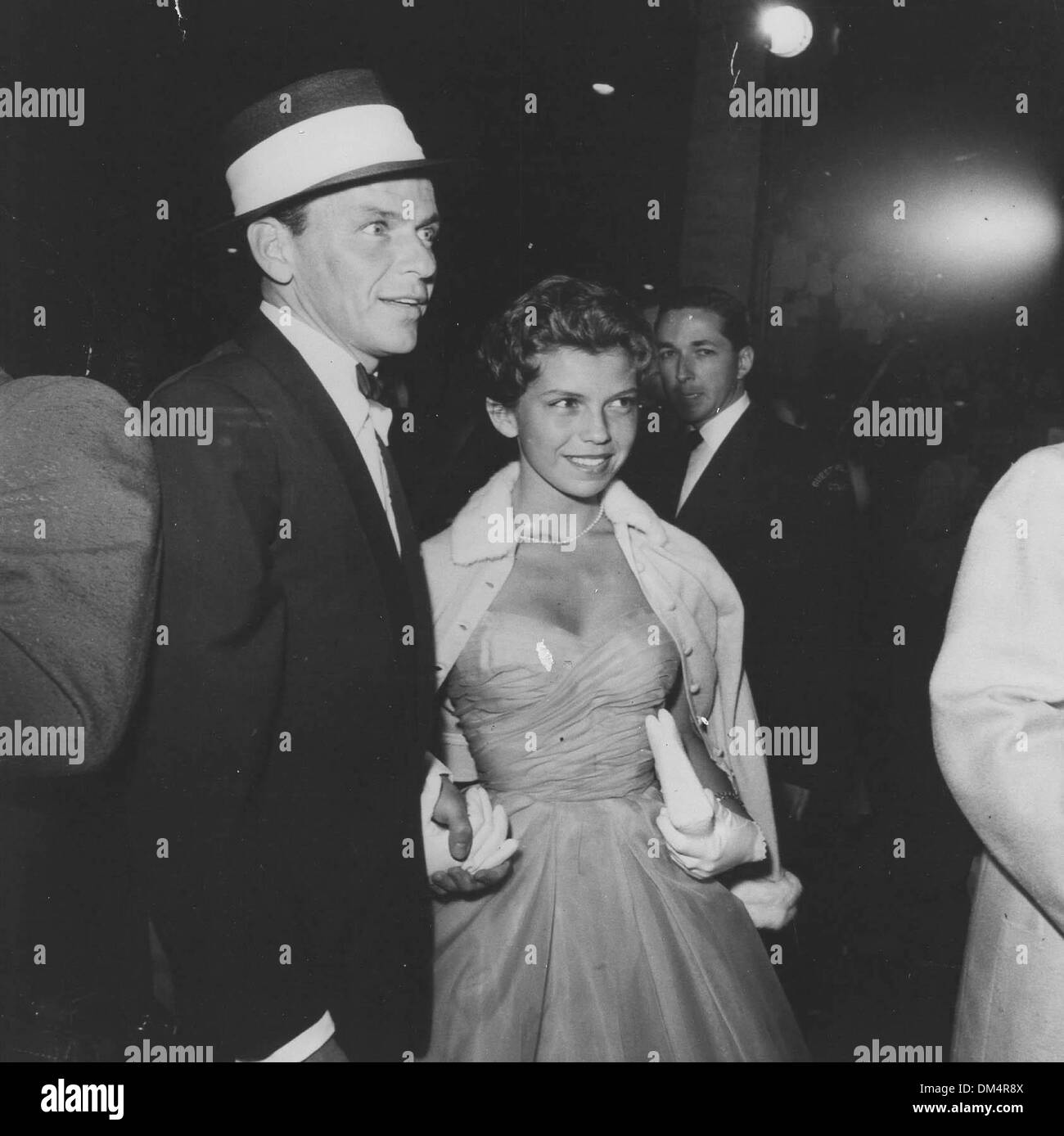 Frank Sinatra Agus Nancy Sinatra Frank Sinatra Jnr: Singer Who Forged
