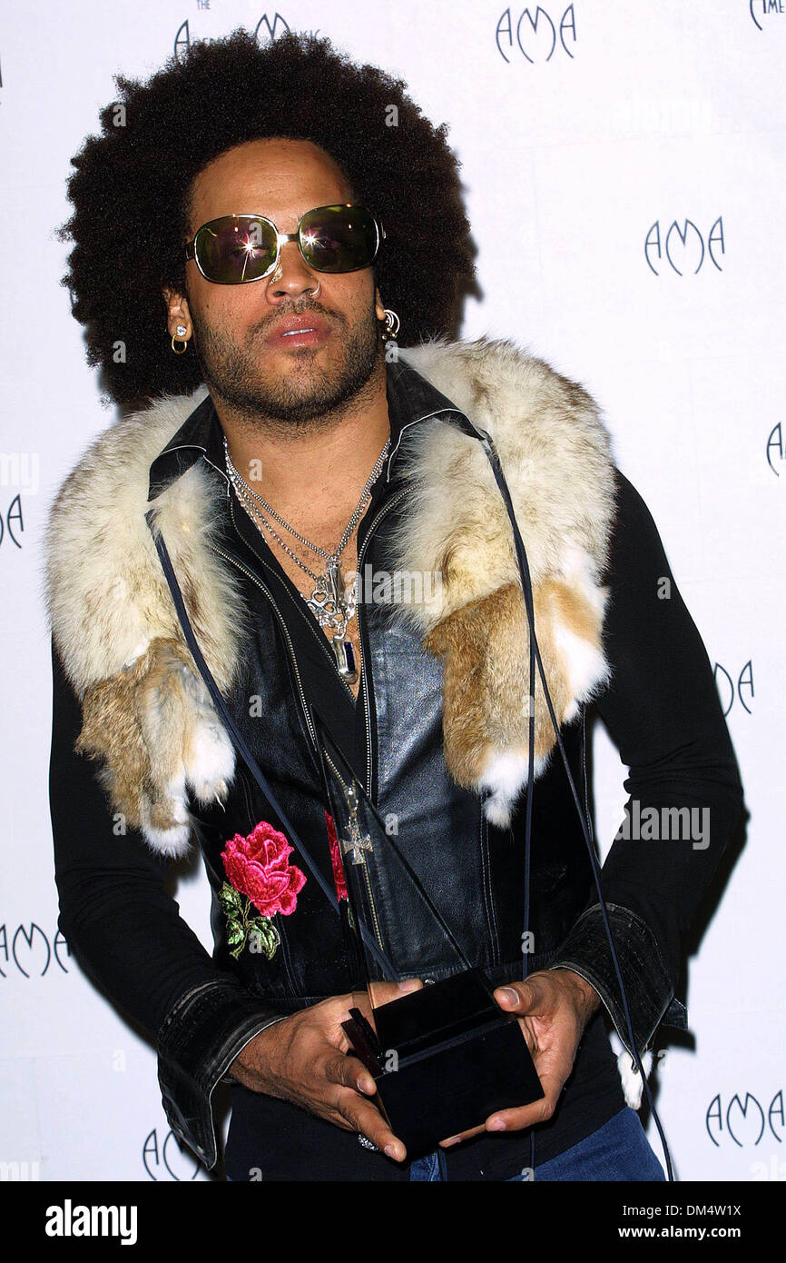 Jan. 9, 2002 - 29TH AMERICAN MUSIC AWARDS.AT THE SHRINE AUDITORIUM IN ...