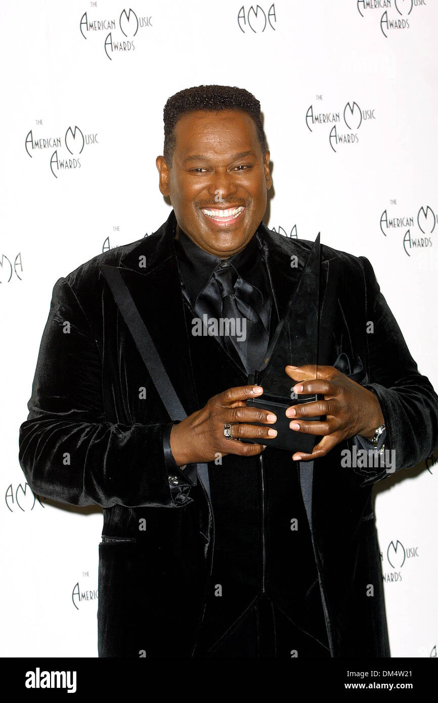 Luther vandross 2002 hi-res stock photography and images - Alamy