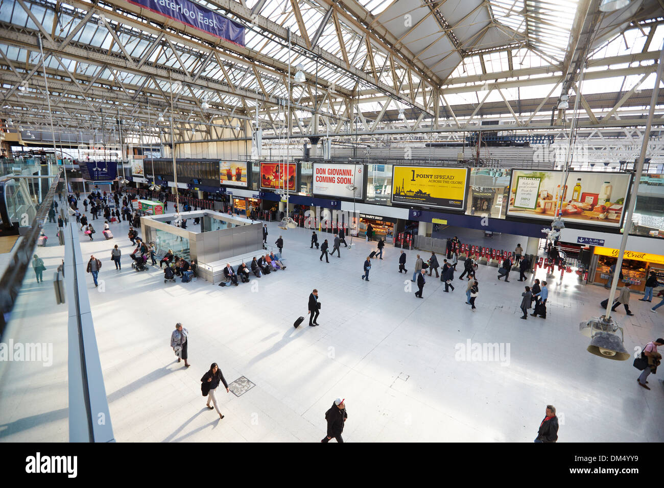 General view of Waterloo station concourse Stock Photo - Alamy