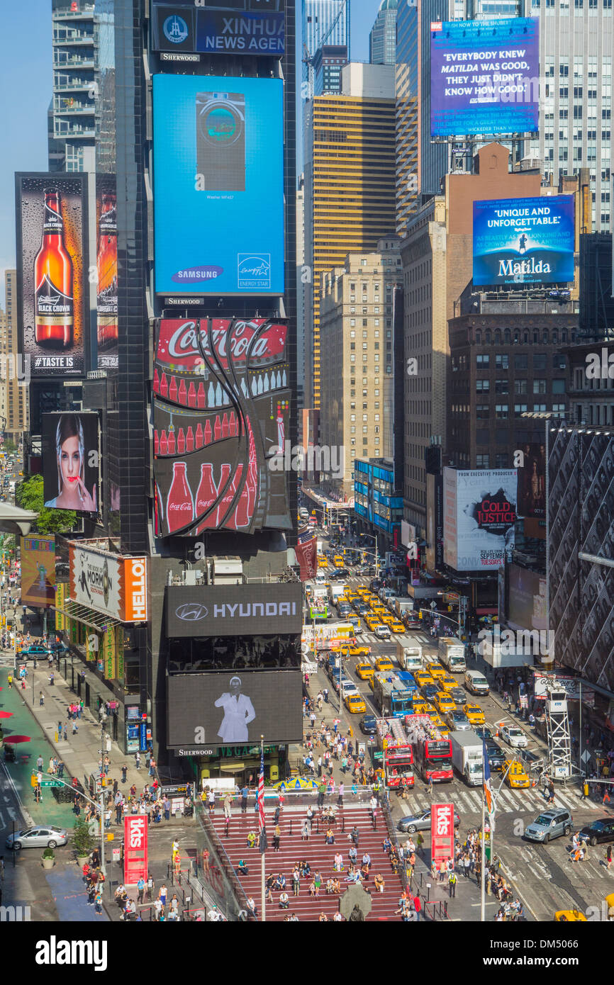 Manhattan New York USA United States America Times Square advertising ...