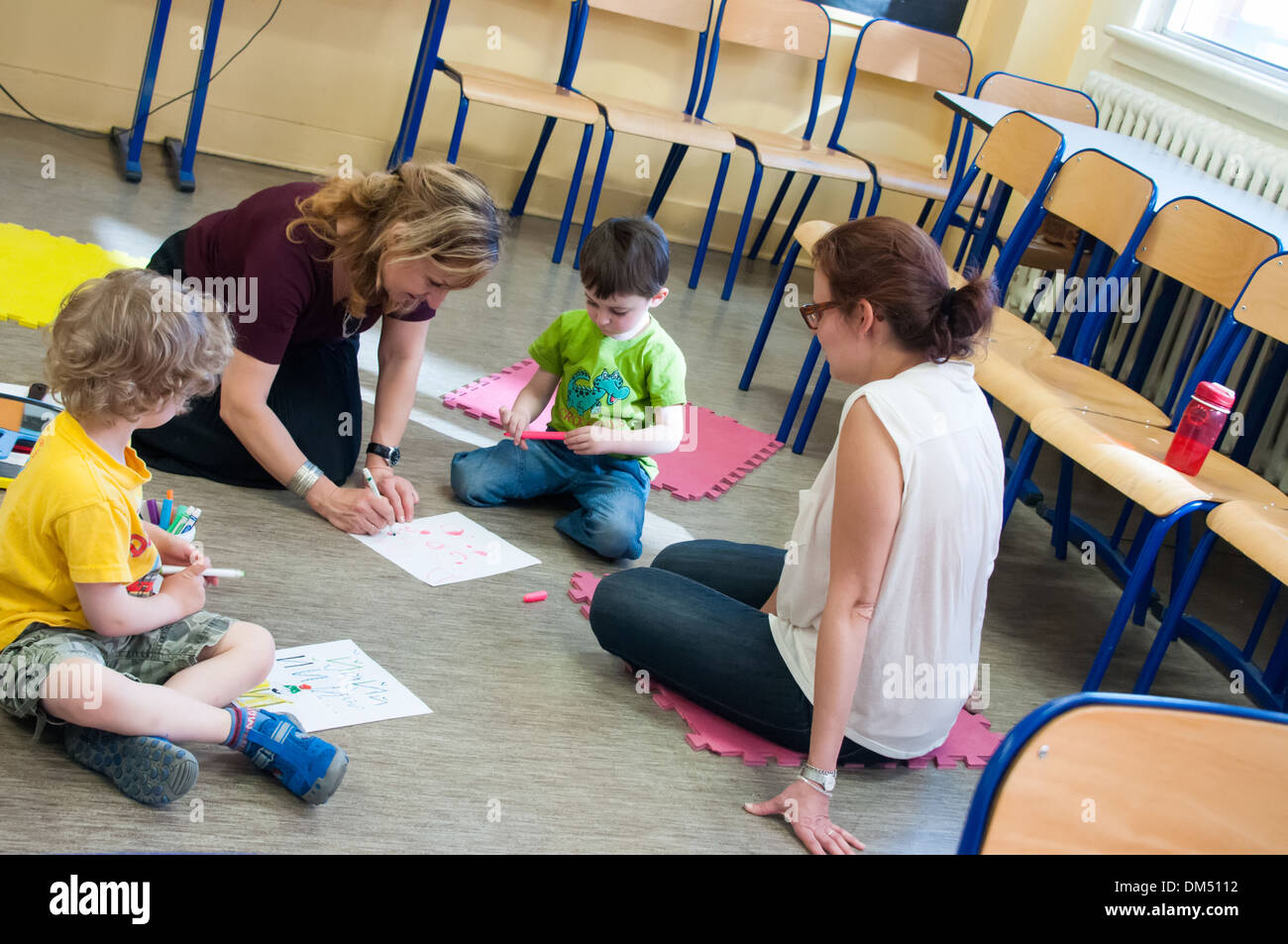 Educators hi-res stock photography and images - Alamy