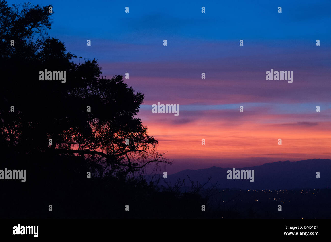 Stunning valley scenery hi-res stock photography and images - Alamy