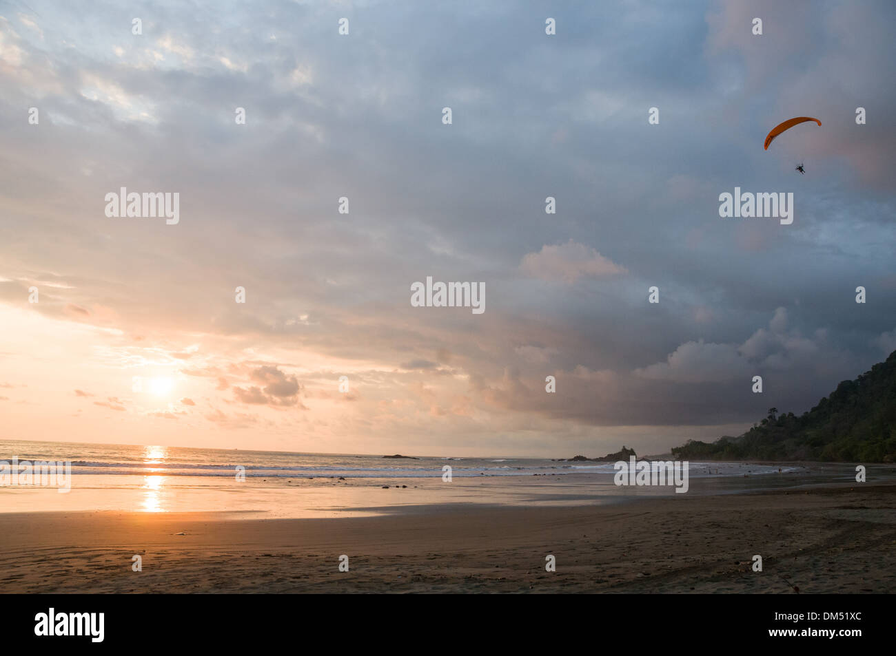 Paragliding Dominical Beach Costa Rica Stock Photo - Alamy