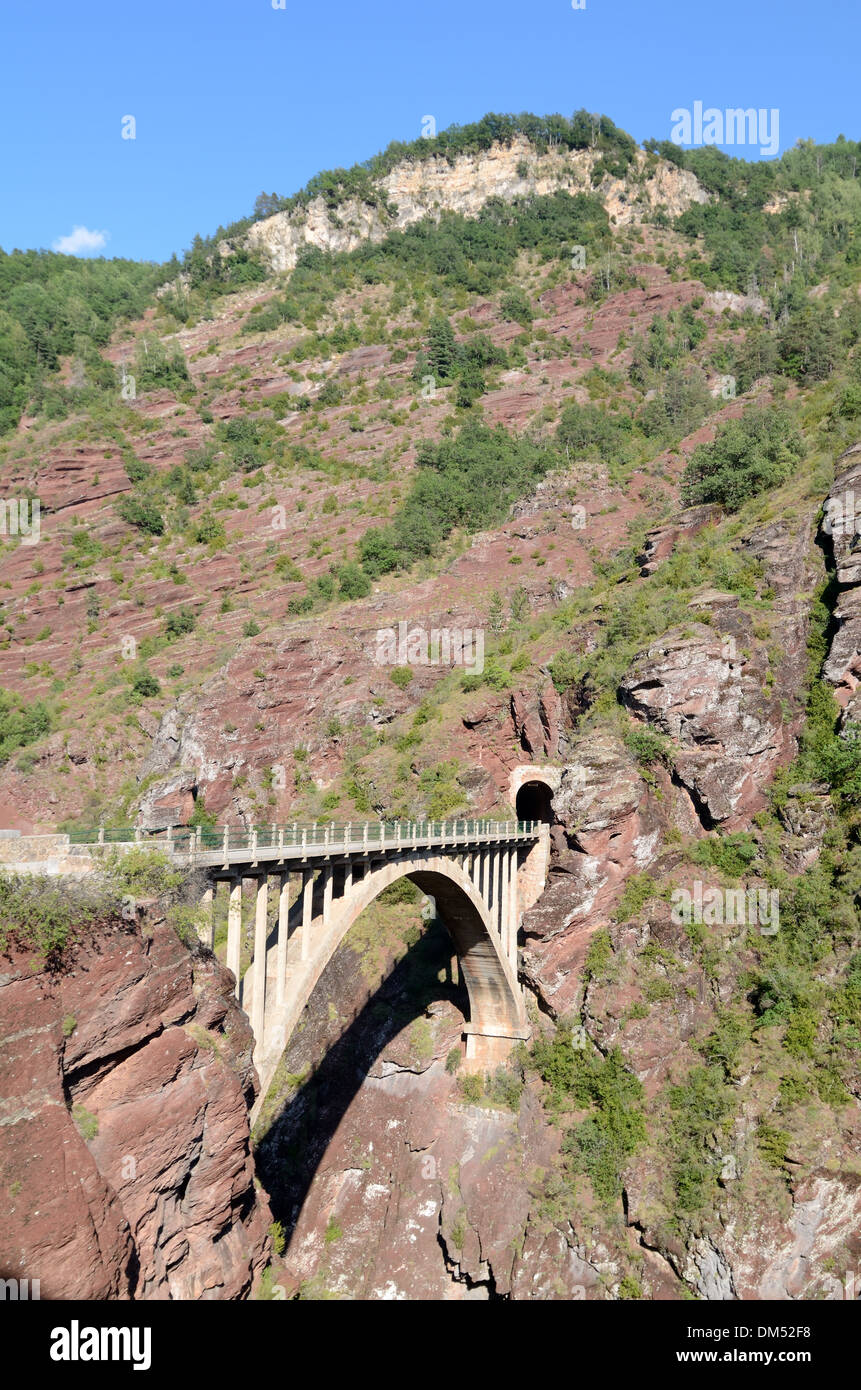 Pont de la Mariée Concrete Bridge over Daluis Gorge Haut-Var Alpes ...
