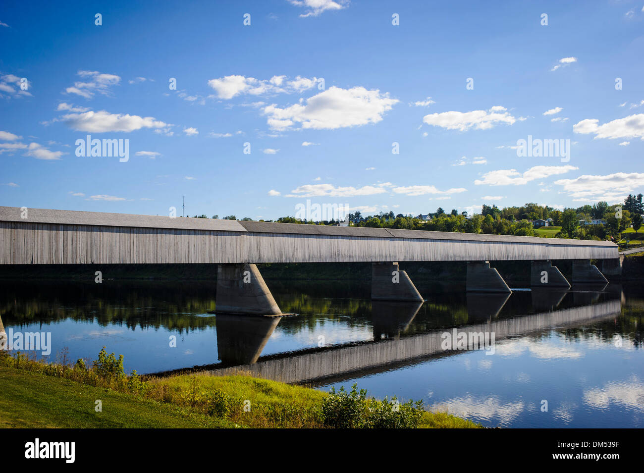 Hartland bridge hi-res stock photography and images - Alamy