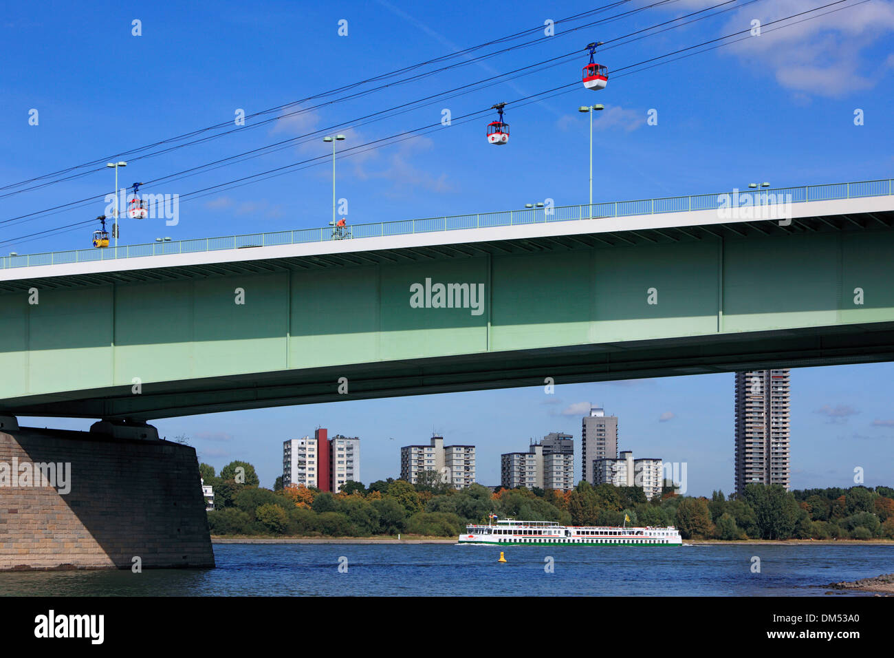 Kolner seilbahn hi-res stock photography and images - Alamy
