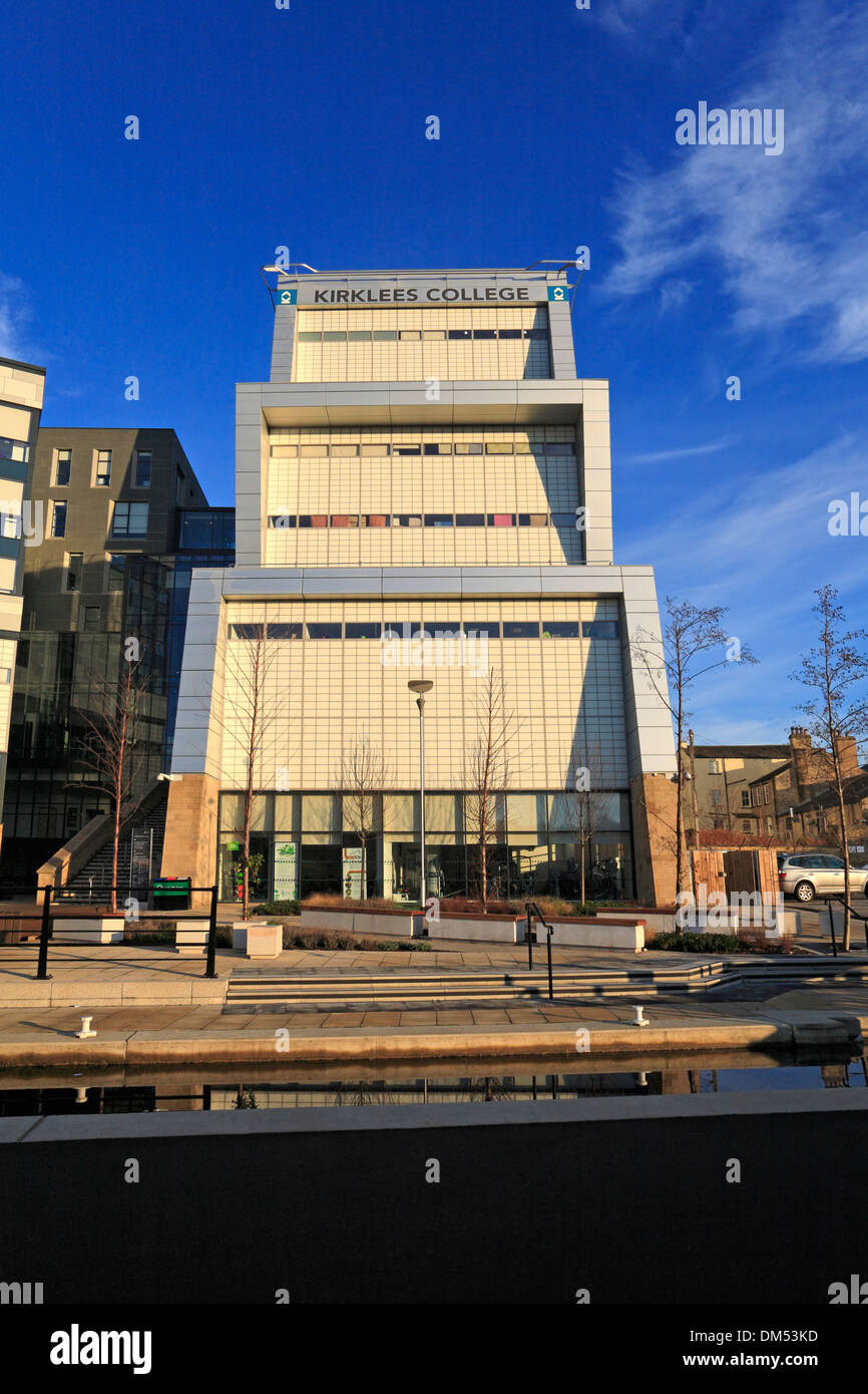 The new Kirklees College Campus, Waterfront Quarter, Huddersfield, West ...