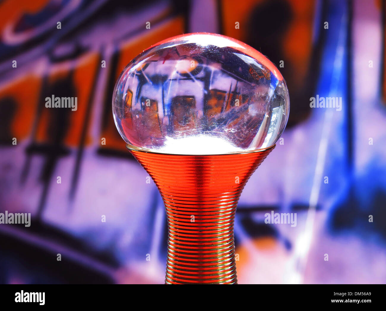 Glass, reflection, ball, sphere, light, colors, divining, turn around ...