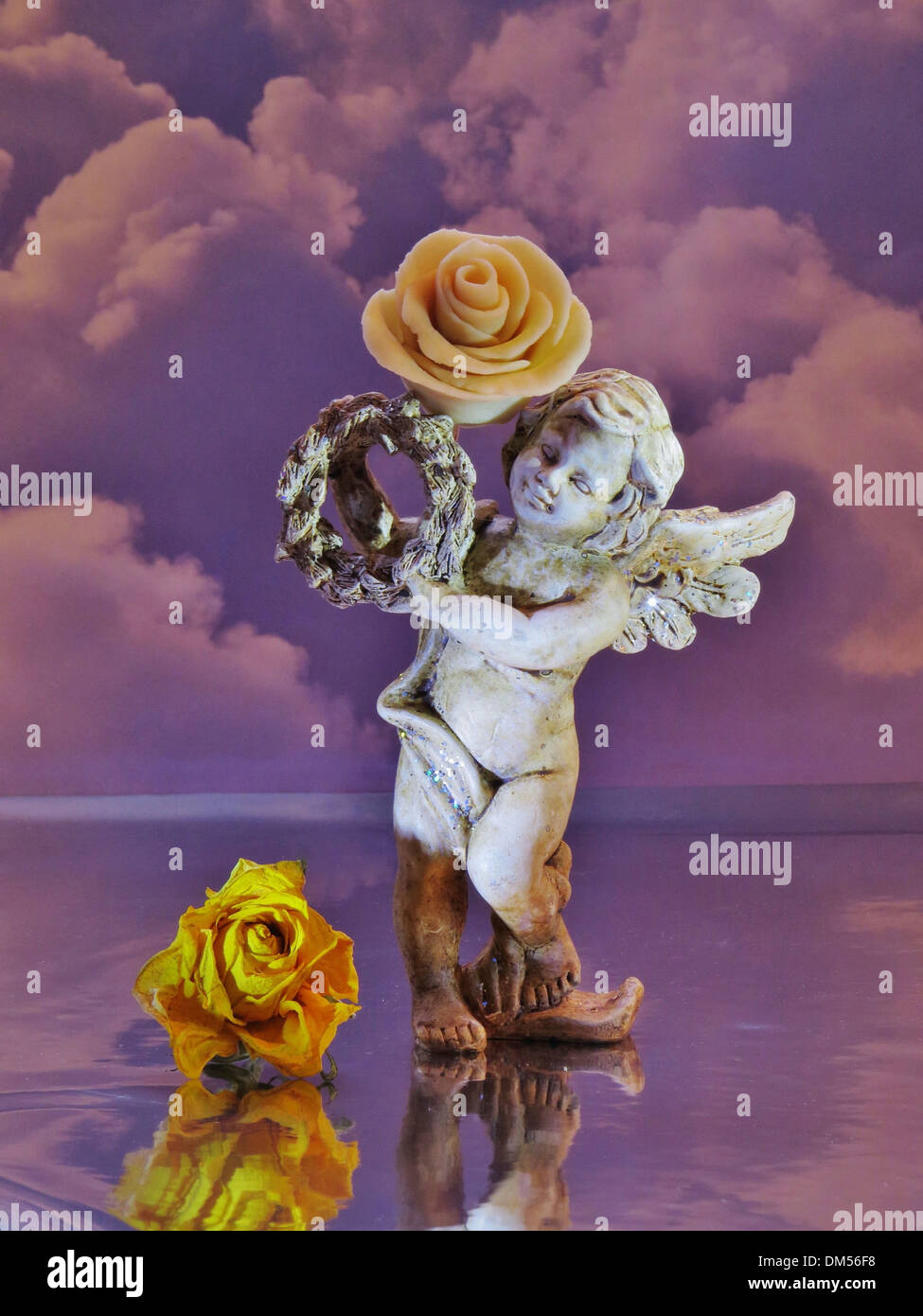 Standing angel hi-res stock photography and images - Alamy