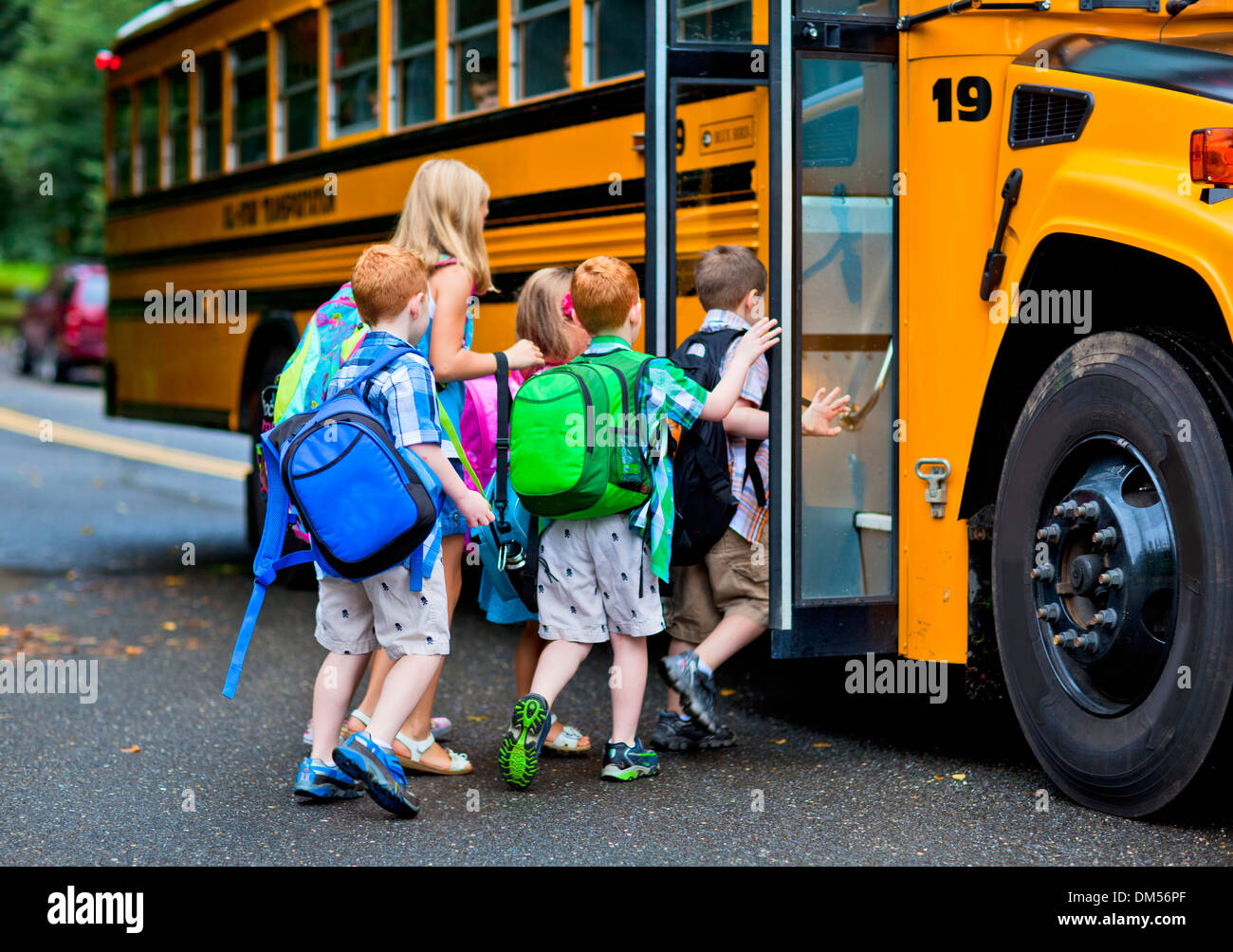 Children boarding school bus hi-res stock photography and images - Alamy