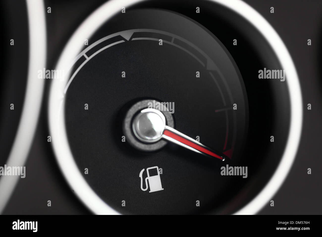 Fuel gauge car hi-res stock photography and images - Alamy