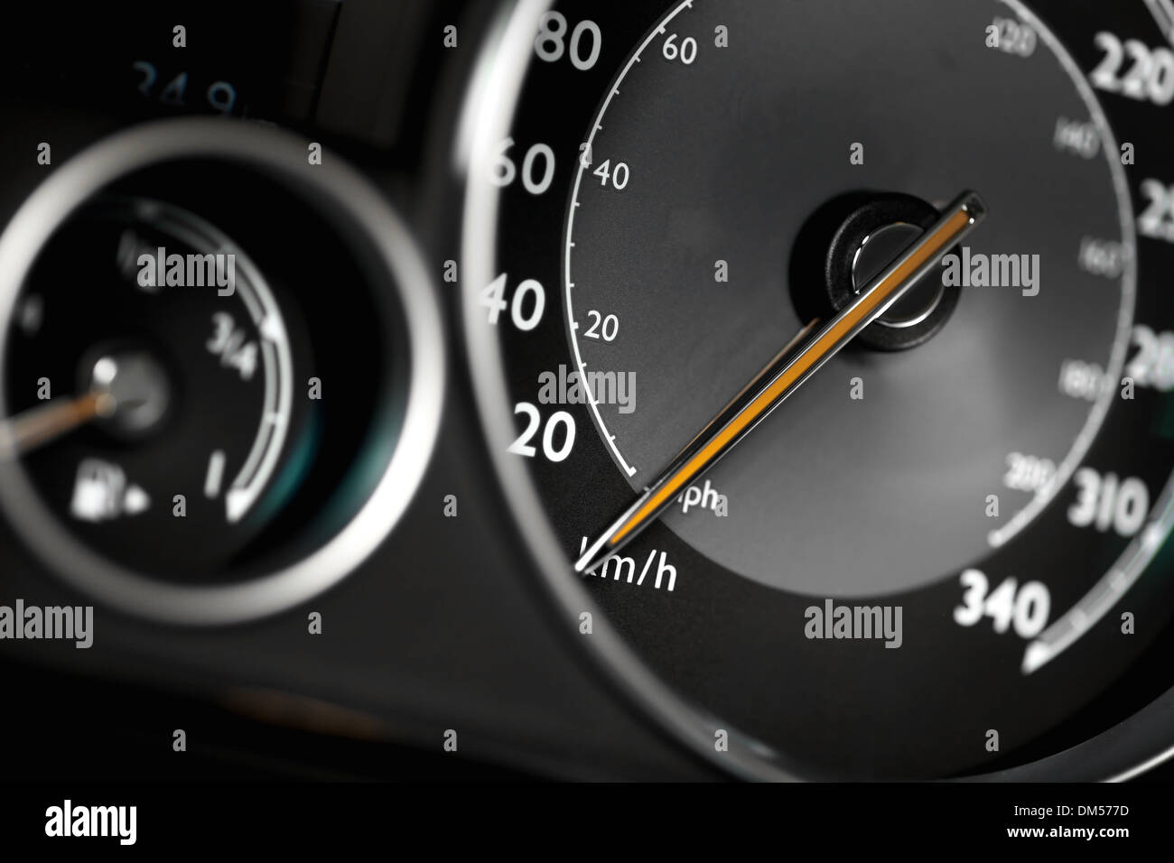 Close up shot of a speedometer in a car Stock Photo - Alamy