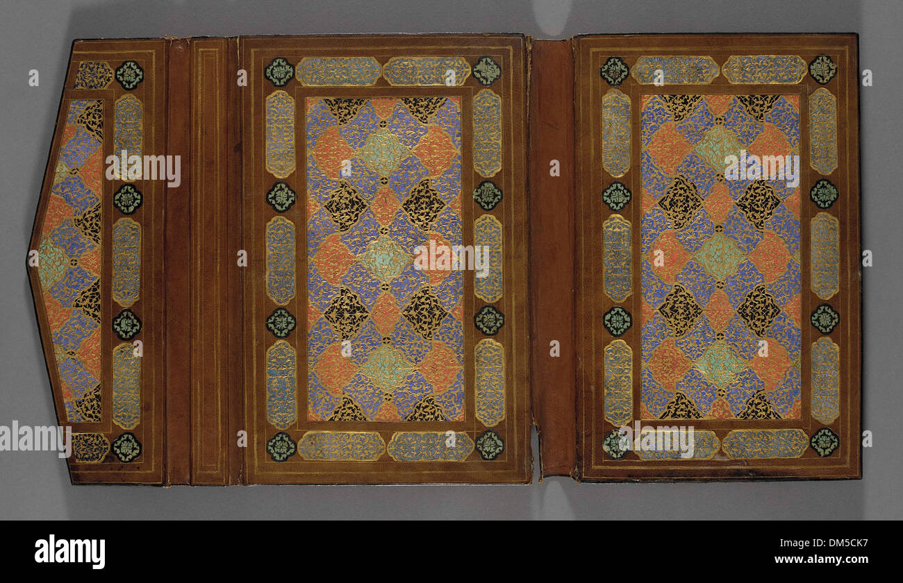 Islamic book binding hi-res stock photography and images - Alamy