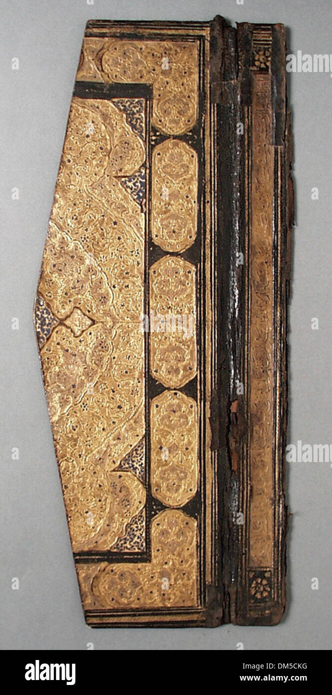 Islamic book binding hi-res stock photography and images - Alamy