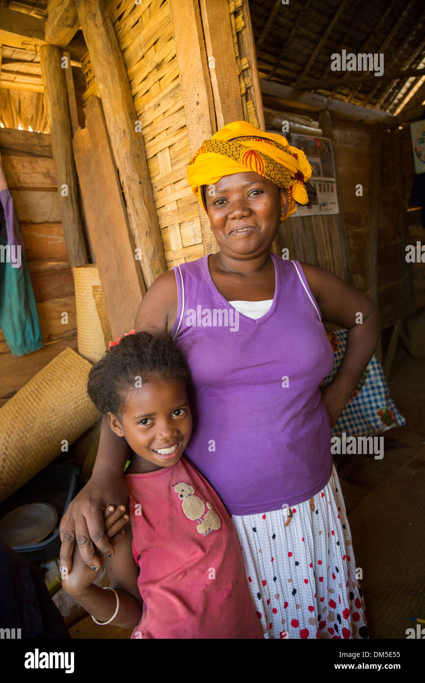 Madagascar traditional clothing hi-res stock photography and images - Alamy