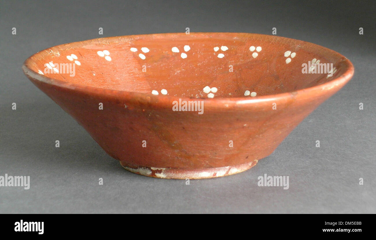 Utilitarian ware hi-res stock photography and images - Alamy