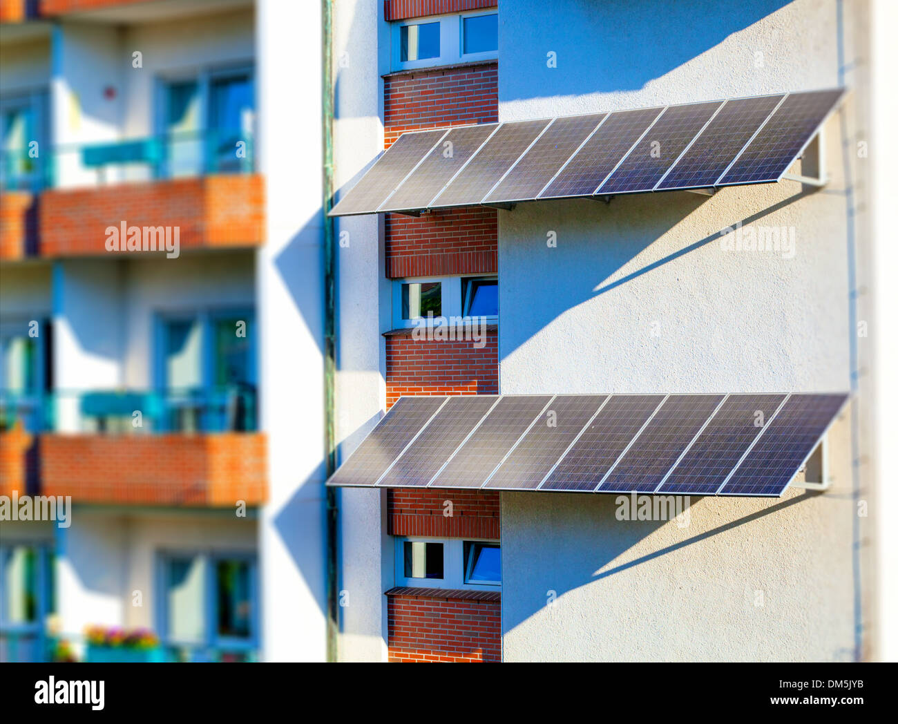 Solar wall panel hi-res stock photography and images - Alamy