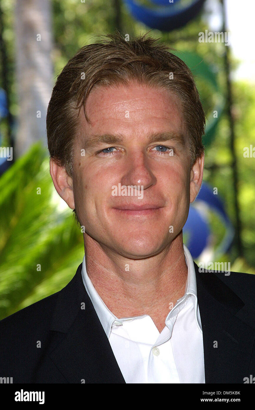 July 25, 2001 - Los Angeles, CALIFORNIA - CBS PRESS TOUR 2001 PARTY ...