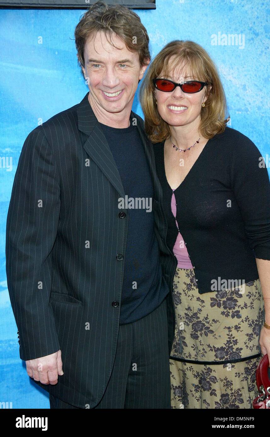 Nov. 17, 2002 - Hollywood, CALIFORNIA, USA - MARTIN SHORT AND WIFE ...