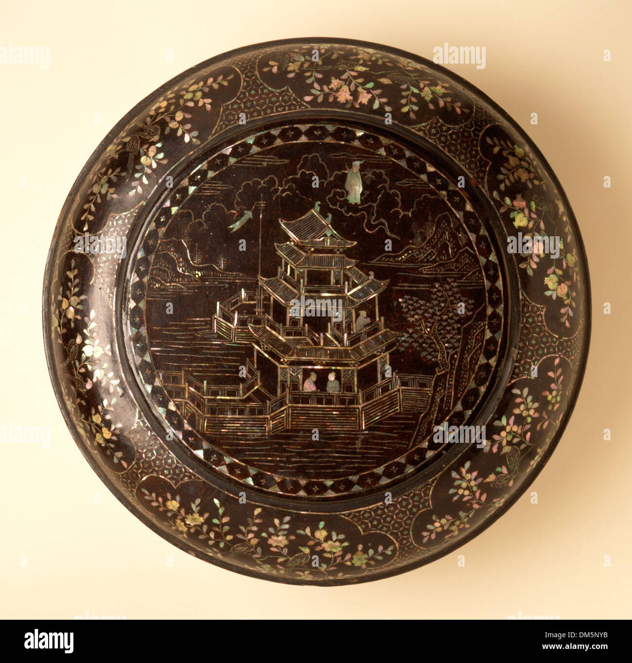 This food box (He) features intricate floral designs and cartouches ...