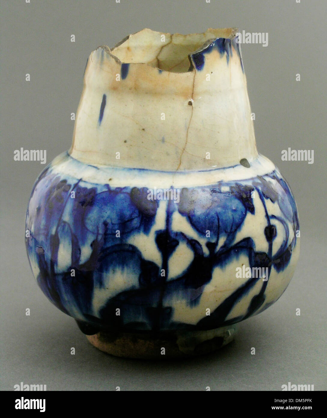 Fragmentary painting hi-res stock photography and images - Alamy