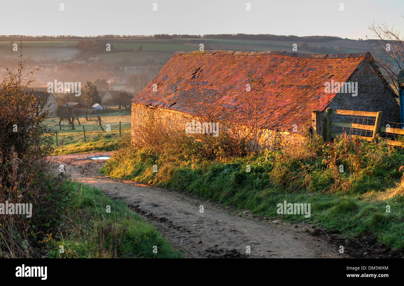 Cotswolds way path hi-res stock photography and images - Alamy