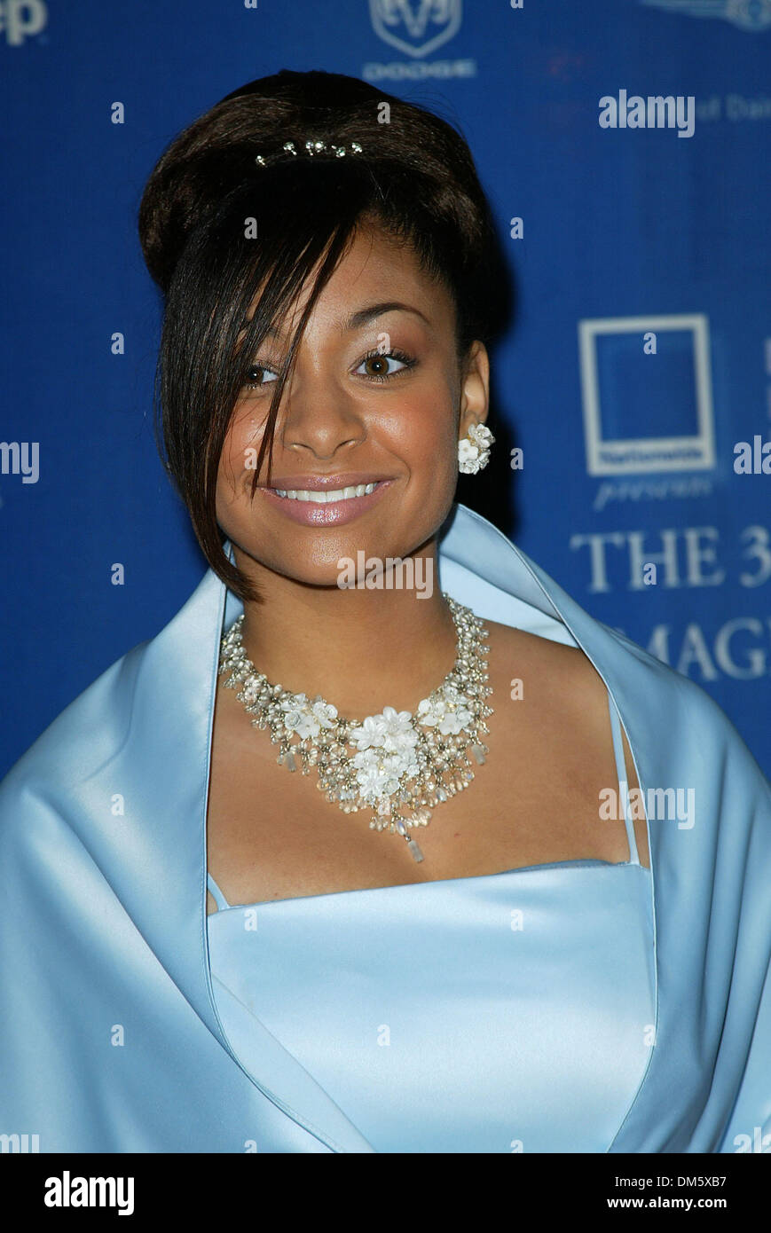 Feb. 23, 2002 - Los Angeles, CALIFORNIA - 33rd NAACP IMAGE AWARDS.AT ...