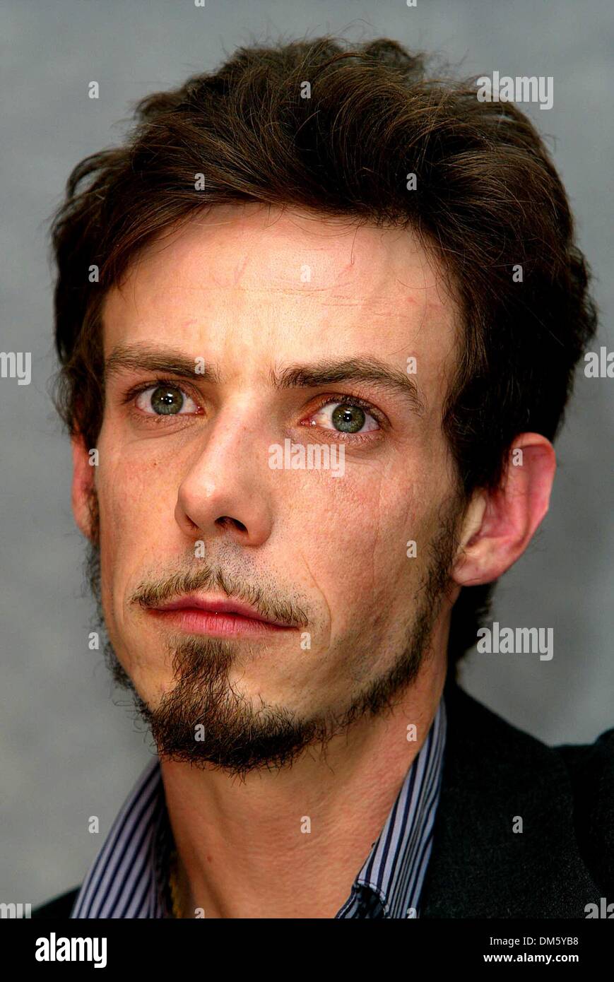 Noah taylor max 2002 hi-res stock photography and images - Alamy