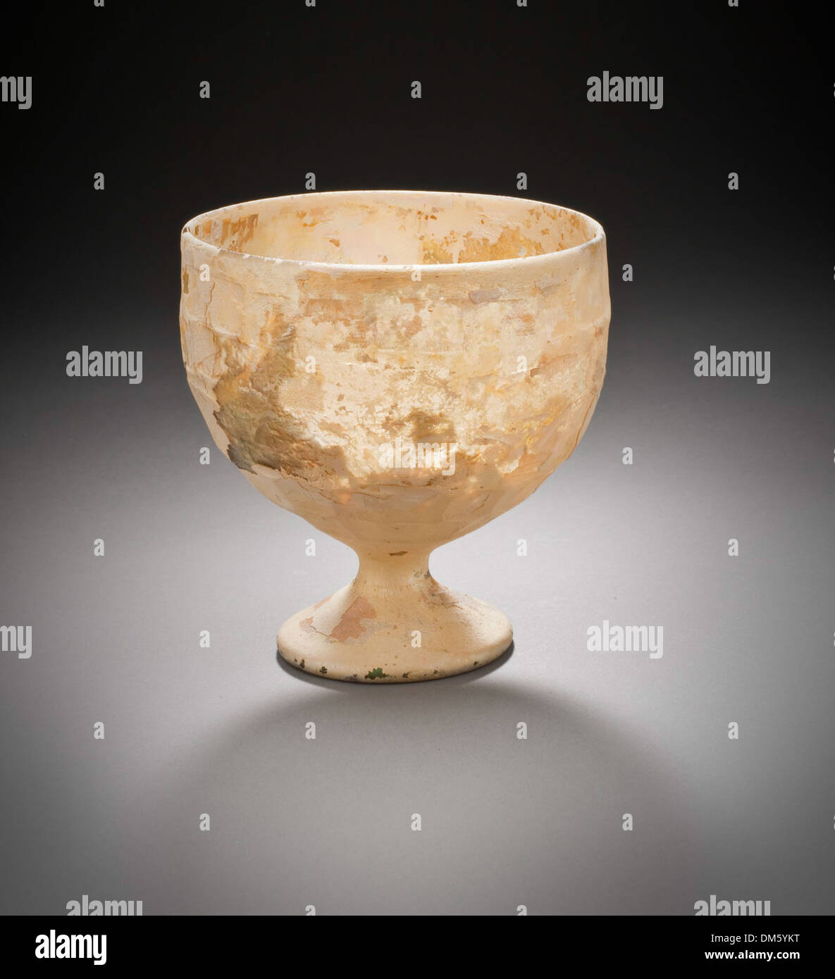 Ancient roman goblet hi-res stock photography and images - Alamy