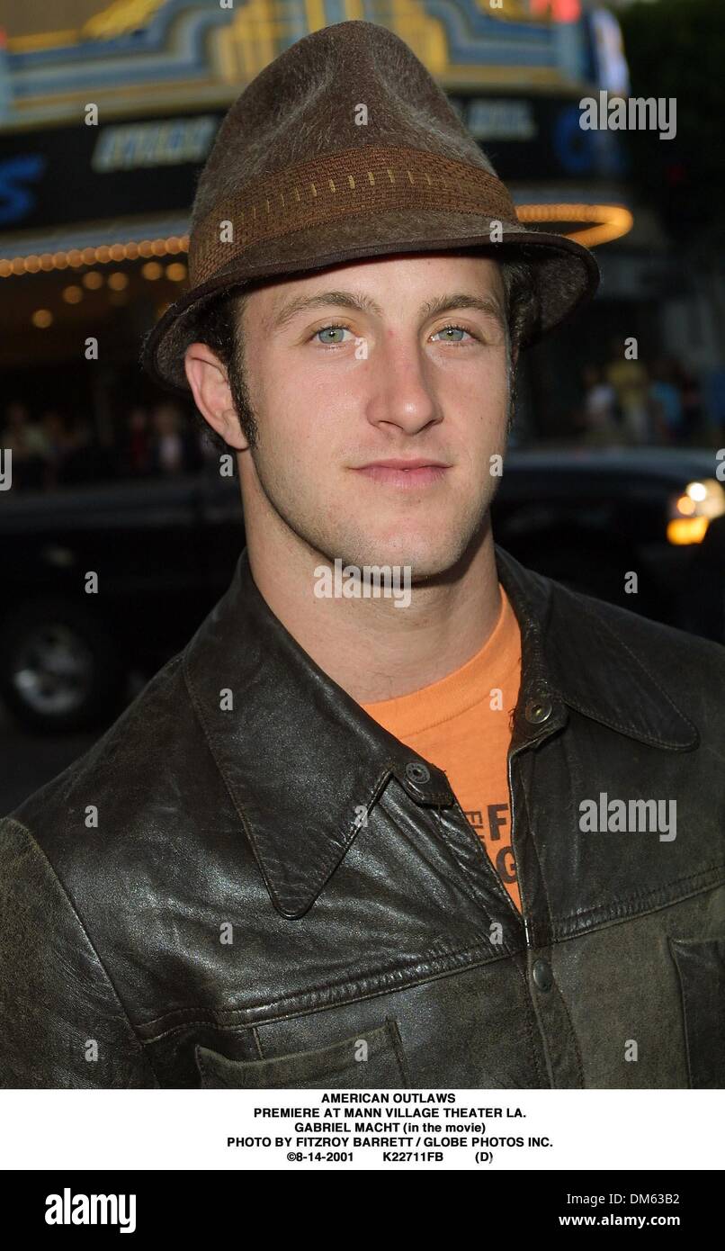 American outlaws 2001 scott caan hi-res stock photography and images ...