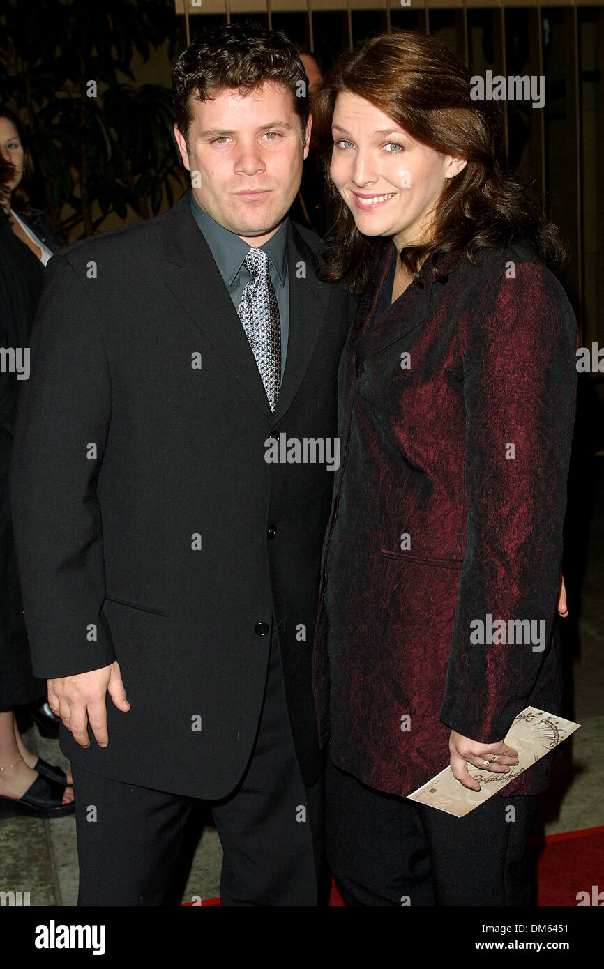 Dec. 16, 2001 - THE LORD OF THE RINGS: THE FELLOWSHIP OF THE RING.LA ...