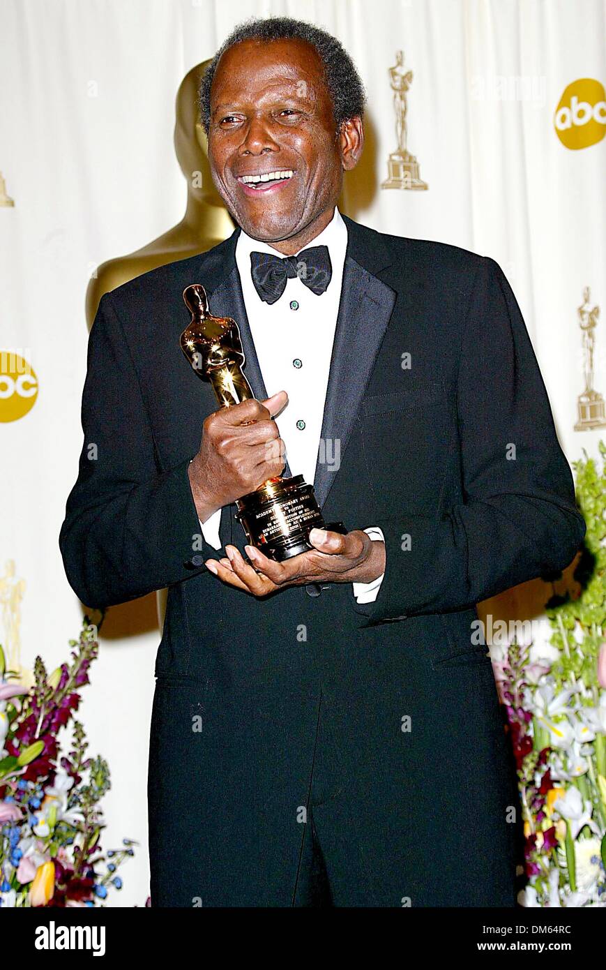 Mar. 24, 2002 - Los Angeles, CALIFORNIA - K24518FB:74TH ACADEMY AWARDS ...
