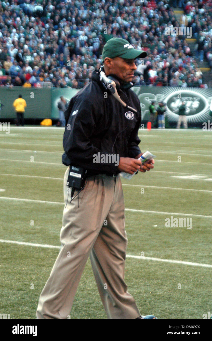 Herm edwards jets hi-res stock photography and images - Alamy
