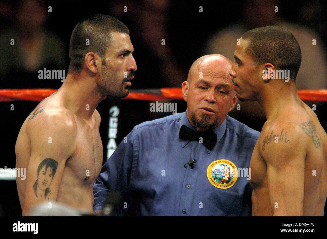 Dec 18, 2004; Los Angeles, CA, USA; VINNY MADDALONE defeats RONNIE ...