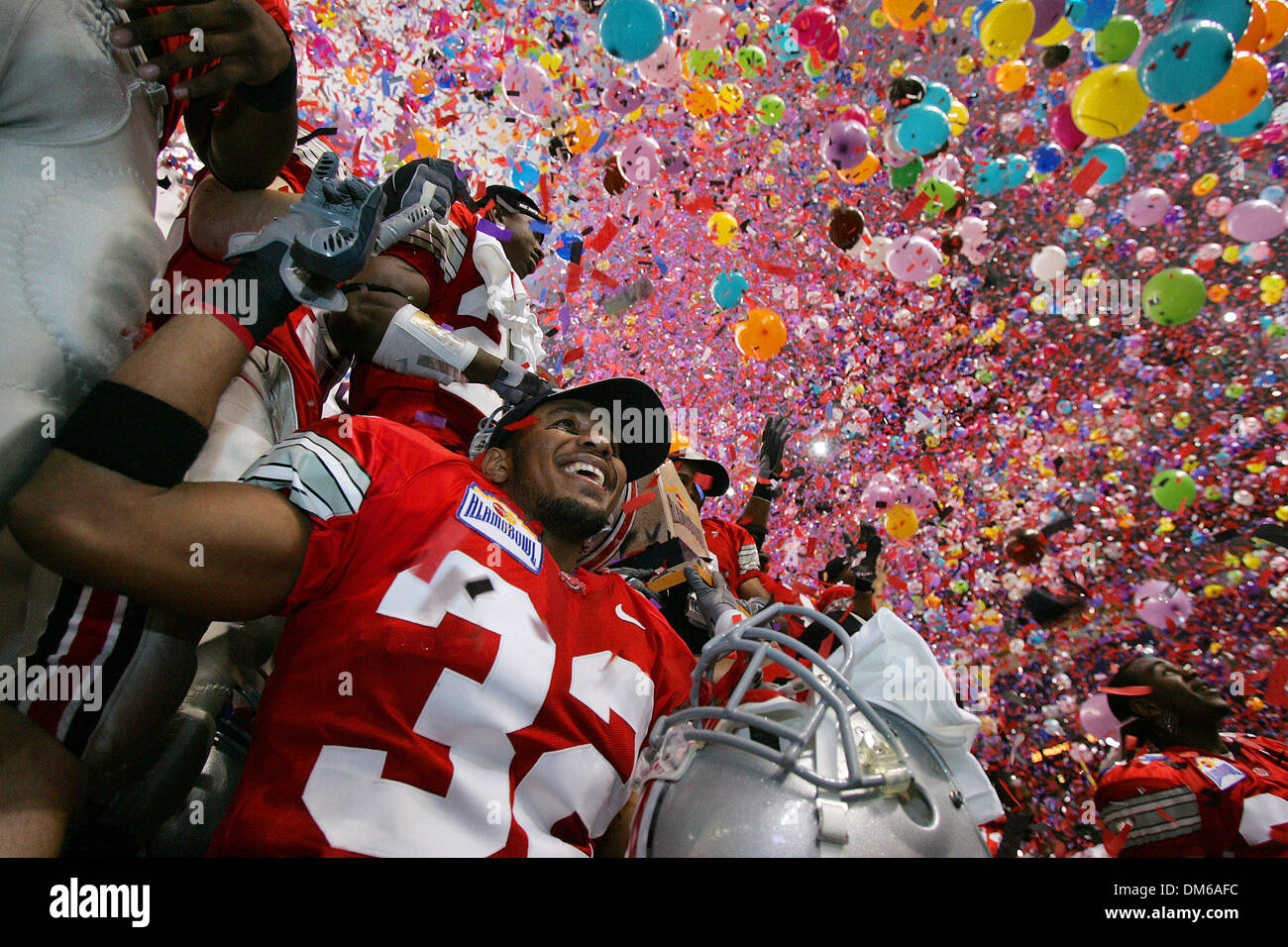 State oklahoma celebration confetti hi-res stock photography and images ...