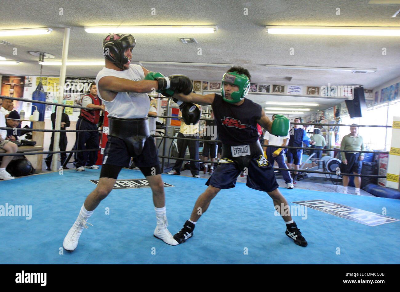 Feb 15, 2005; Hollywood, CA, USA; Phillipino superstar boxer MANNY ...